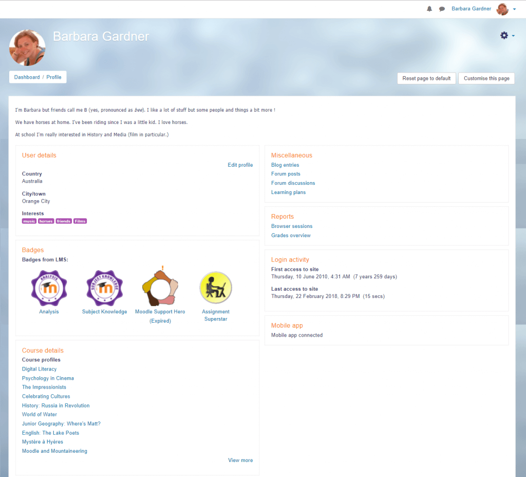 User profiles in Moodle 3 | HostPapa Support